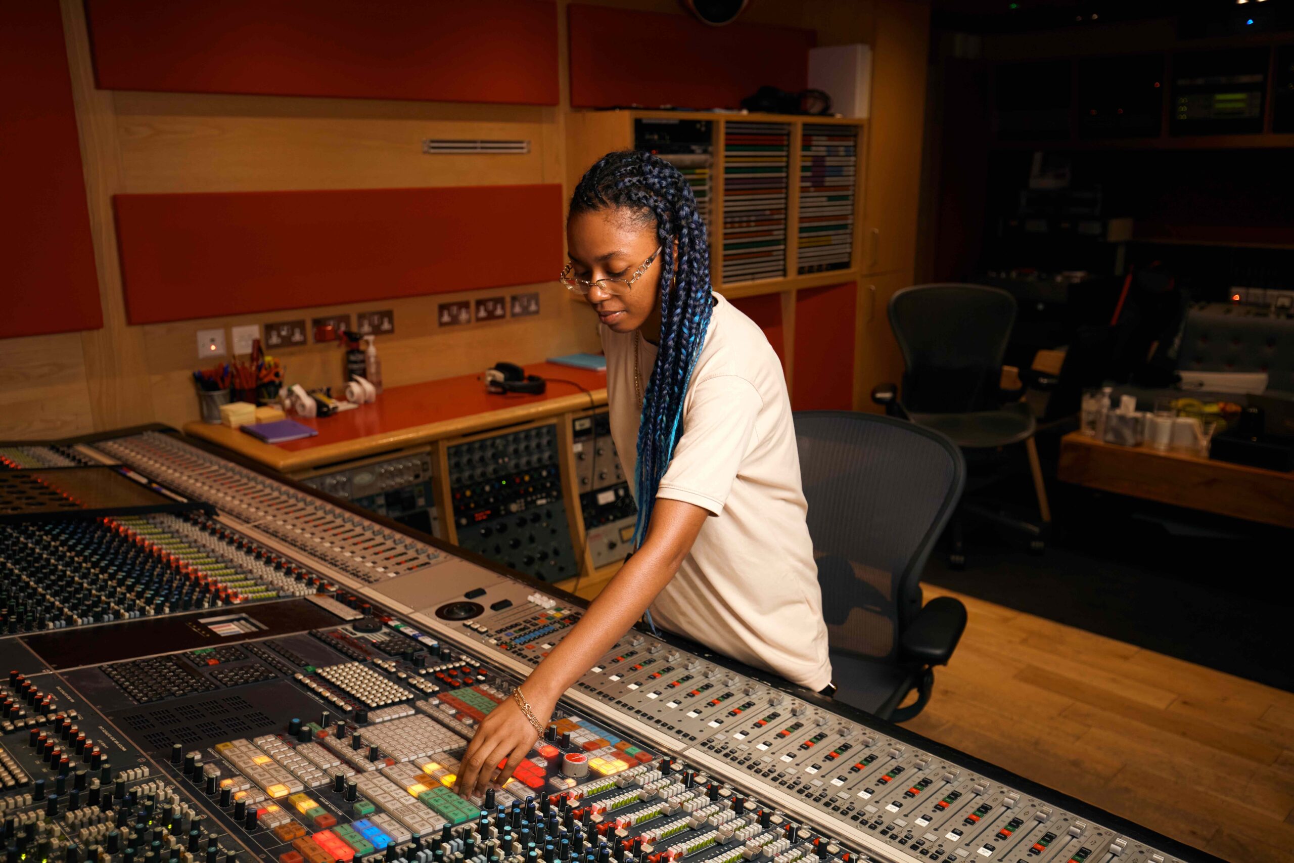 Justina Bryce | Runner, Producer & Assistant Engineer