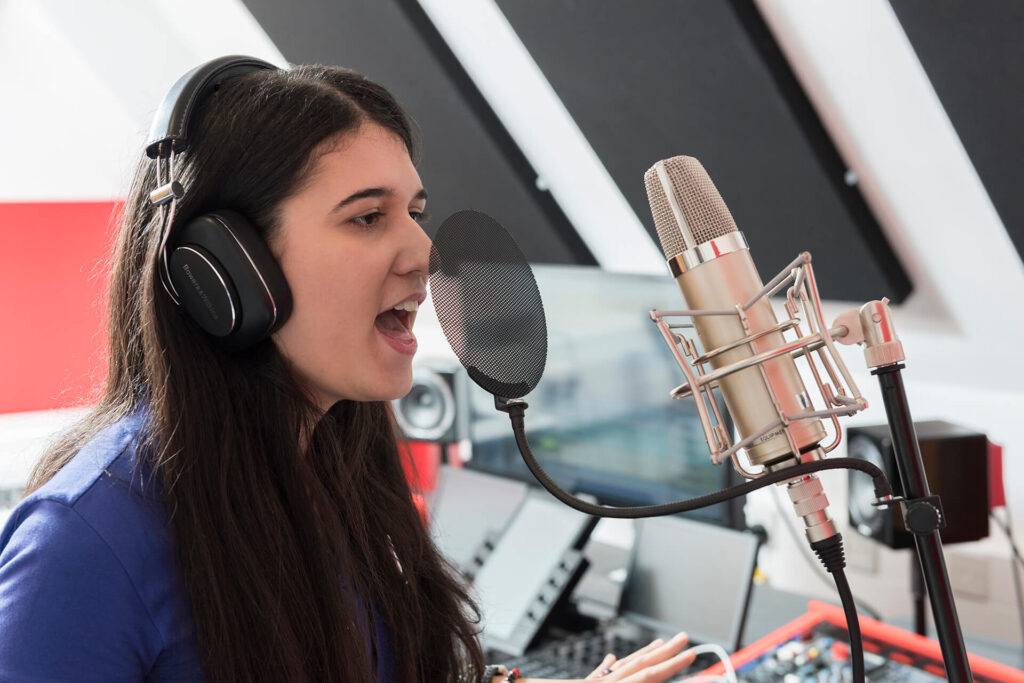 A Beginners Guide To Vocal Production