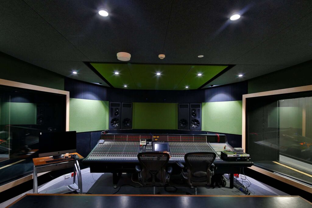 Top 5 Reasons to Study Music in Sydney - Abbey Road Institute