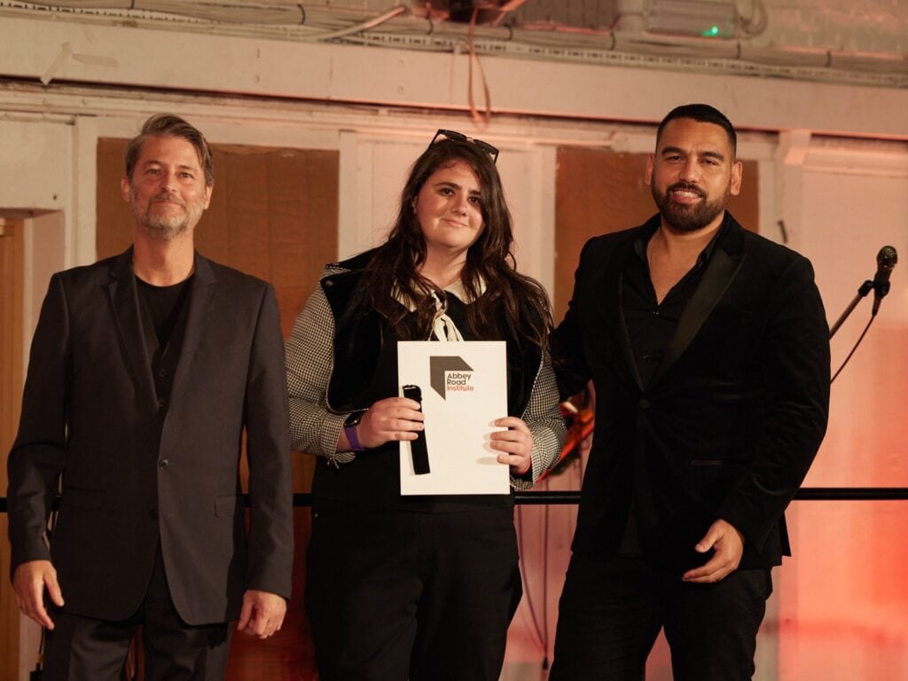 Abbey Road Institute Sydney - 2022 Global Graduation Photos