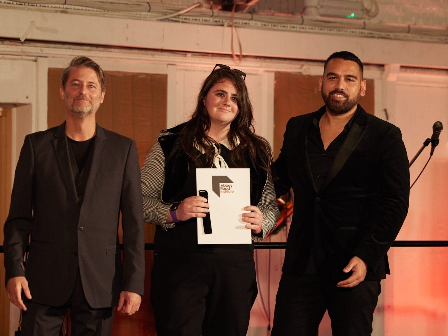 Abbey Road Institute Sydney - 2022 Global Graduation Photos