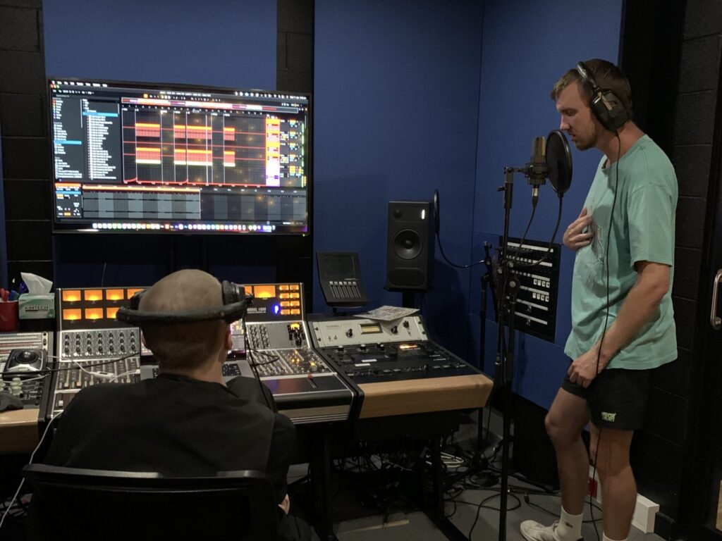 What is a Vocal Producer? - Abbey Road Institute Australia